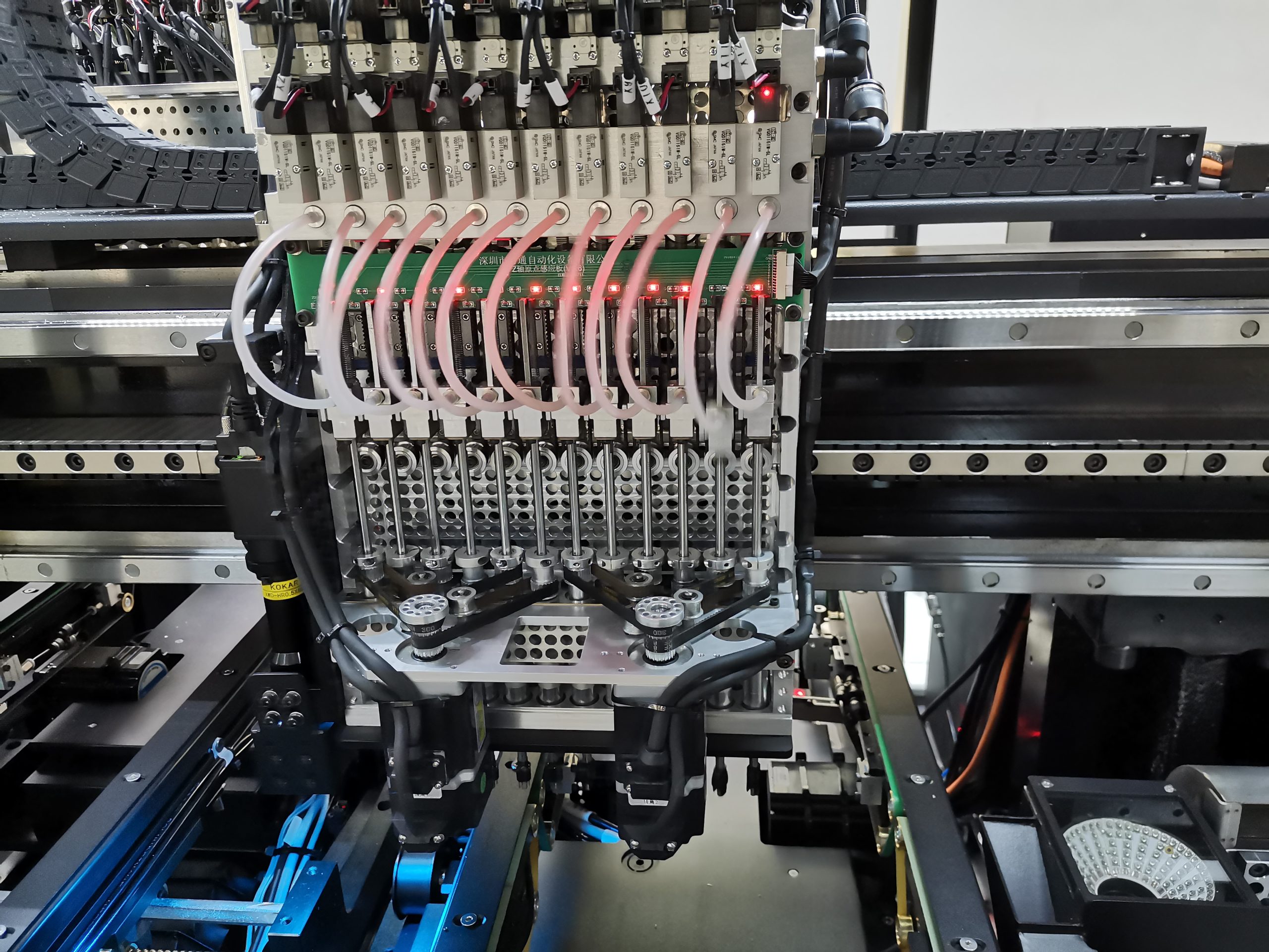 led bulb pick and place machine